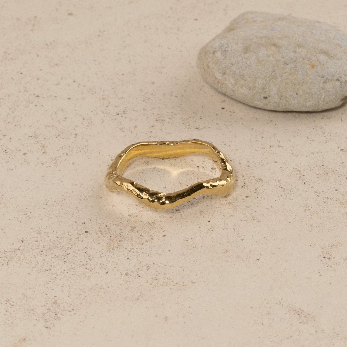 MAIA GOLDEN RING – Sisi Copenhagen