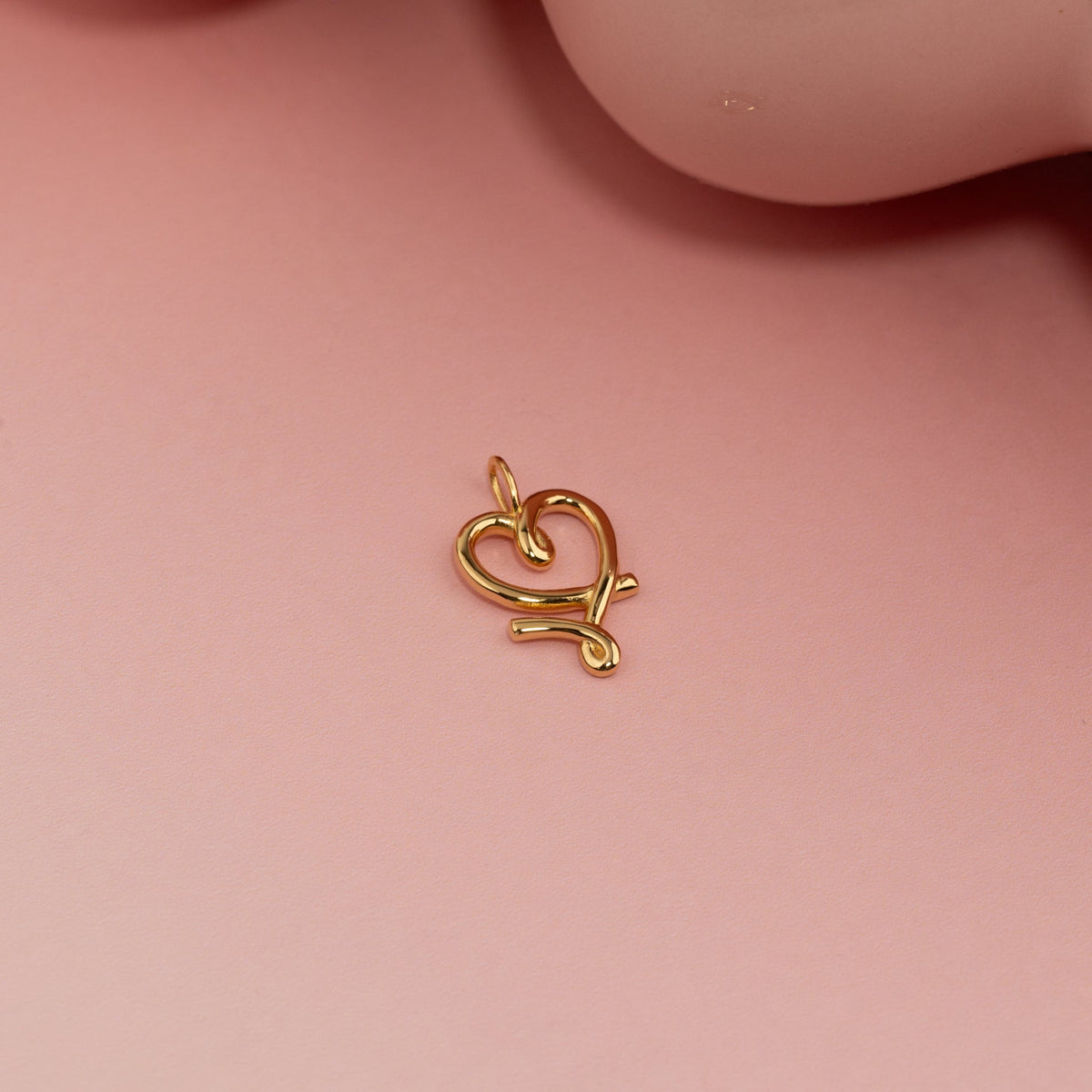 SOFIA GOLDEN PENDANT – Sisi Copenhagen